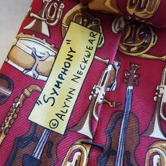 Alynn | Accessories | Vintage Alynn Neckwear Silk Symphony Tie | Poshmark